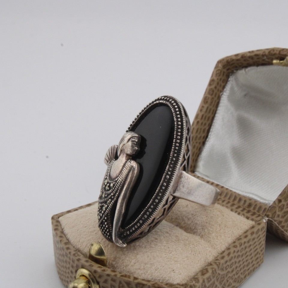 12316 Vintage Silver Ornate Onyx 1960s Lady Figure Cocktail Ring Size Q ...