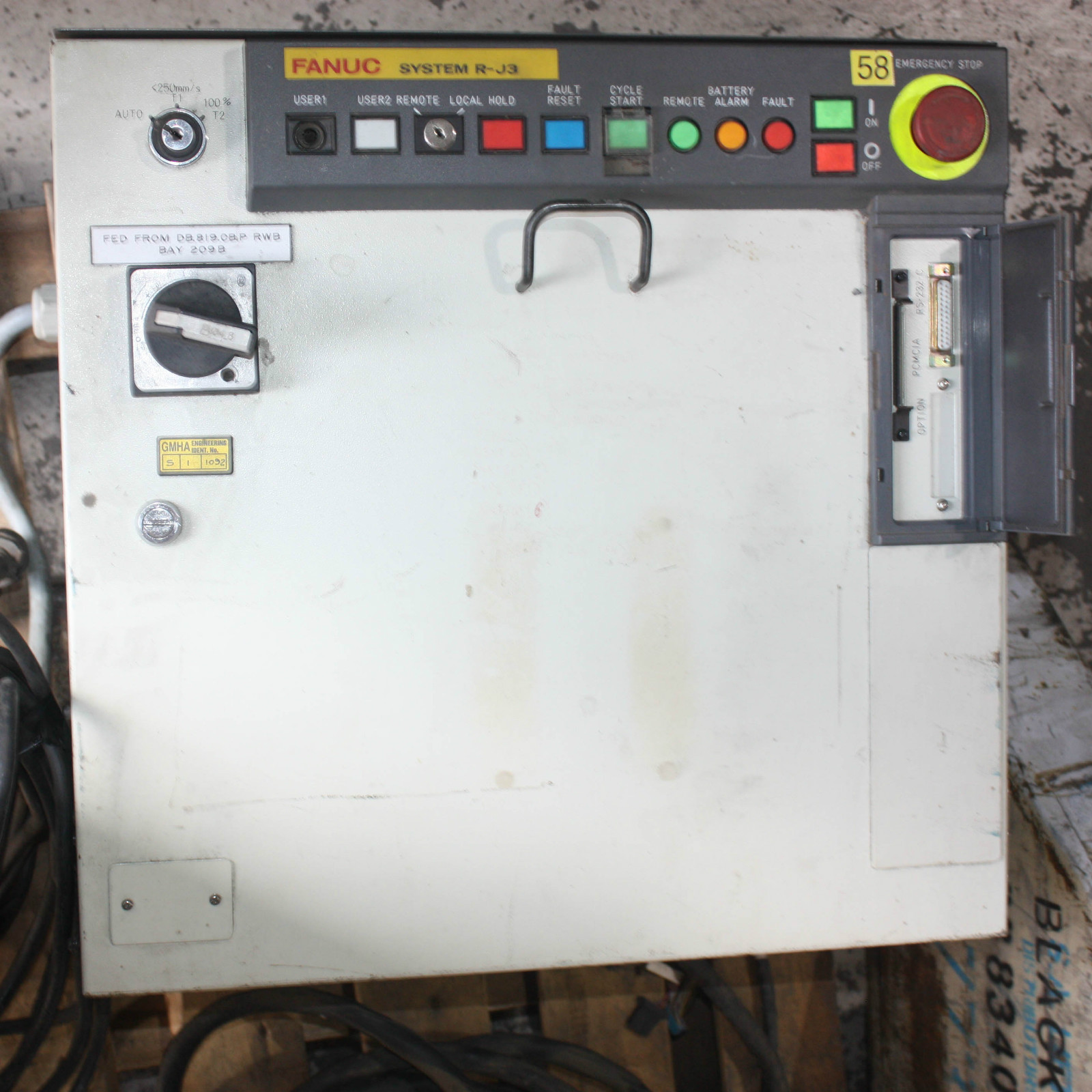 Fanuc Robot System R-J3 Operators box including teach pendant ...