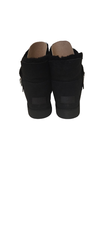 UGG Women's Black Romely Short Buckle Sheepskin Classic Boots, 5.5 | eBay