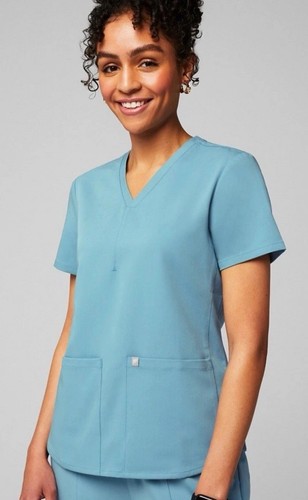 Fabletics Medium Method Scrub V-Neck 2 Pocket Wave Blue Semi-Slim Fit ...