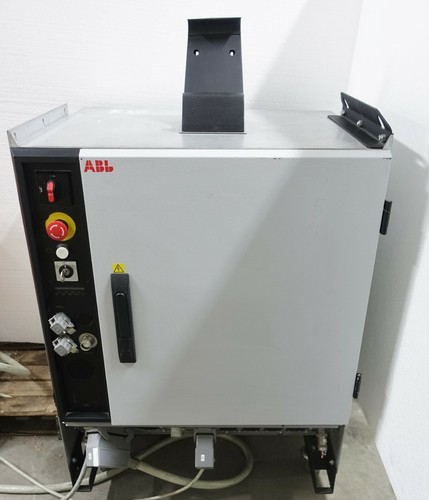 ABB IRB 140 M2004 TYPE C 6-AXES INDUSTRIAL ROBOT w IRC5 M2004 CABINET ...