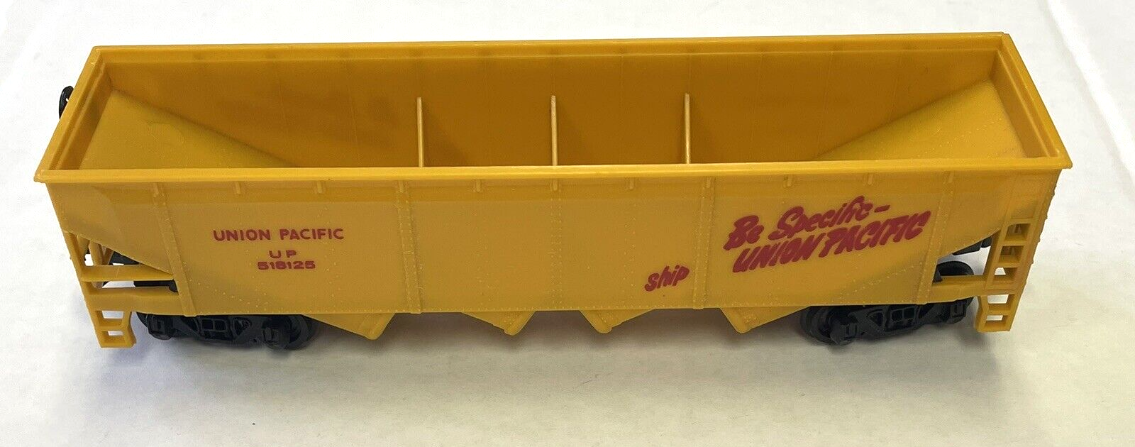 Bachmann HO Scale Hopper Train Car Model Be Specific Union Pacific ...