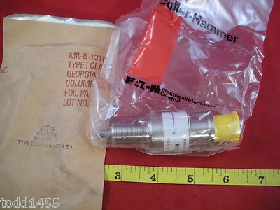 Cutler Hammer H11-1409 Eaton Sensitive Switch 5930-01-179-9086 Cage ...