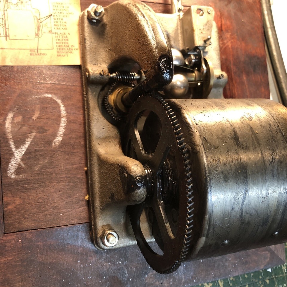 Vintage VV-100 Serial # 28584 Victor Machine PHONOGRAPH Motor & Board ...