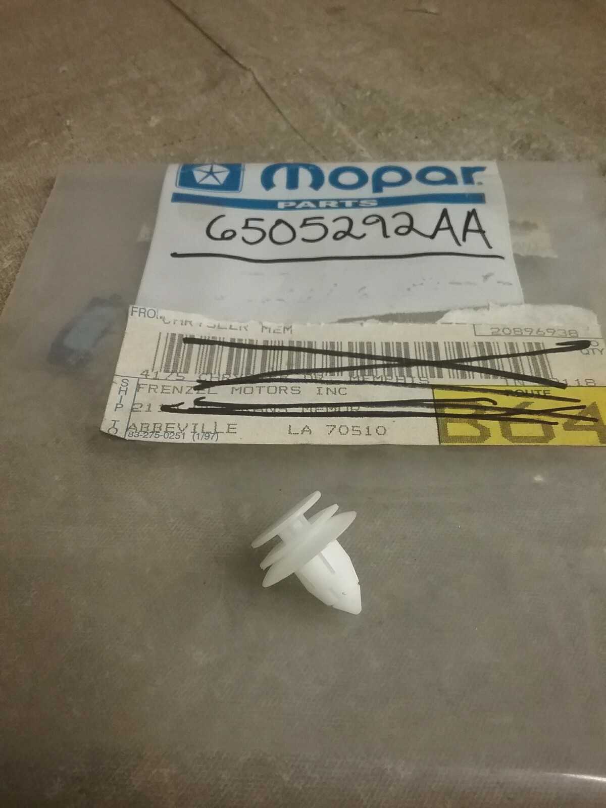 6505292AA Mopar Trim Panel Retainer Clip Fastener | eBay