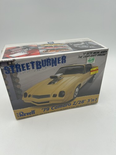 1:24 Revell ’79 Camaro Z-28 3 n’ 1 Plastic Model Kit 2003 Factory ...