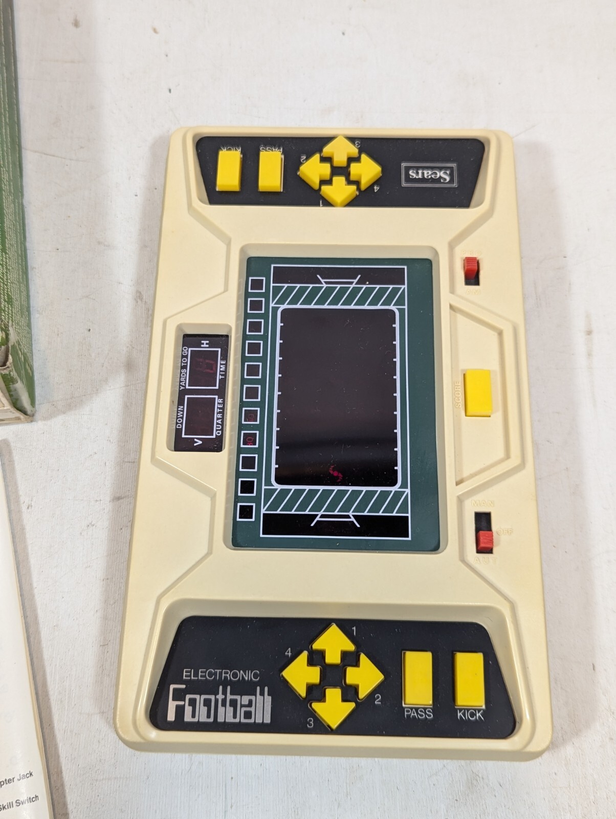 VINTAGE 1970s SEARS COLECO HANDHELD TEAM PLAY ELECTRONIC FOOTBALL GAME ...