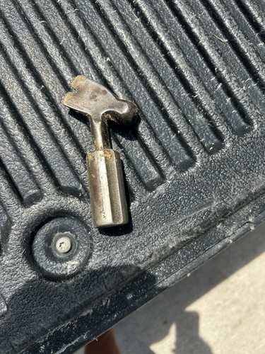 VTG. FORD Model T CHARLES W. MANZEL Leaf Spring Lubricator Spreader ...