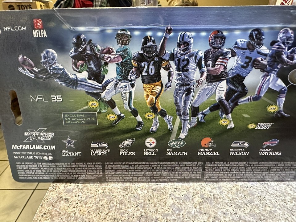 McFarlane NFL Series 35 of Le’veon Bell Rookie In The Steelers Uniform ...