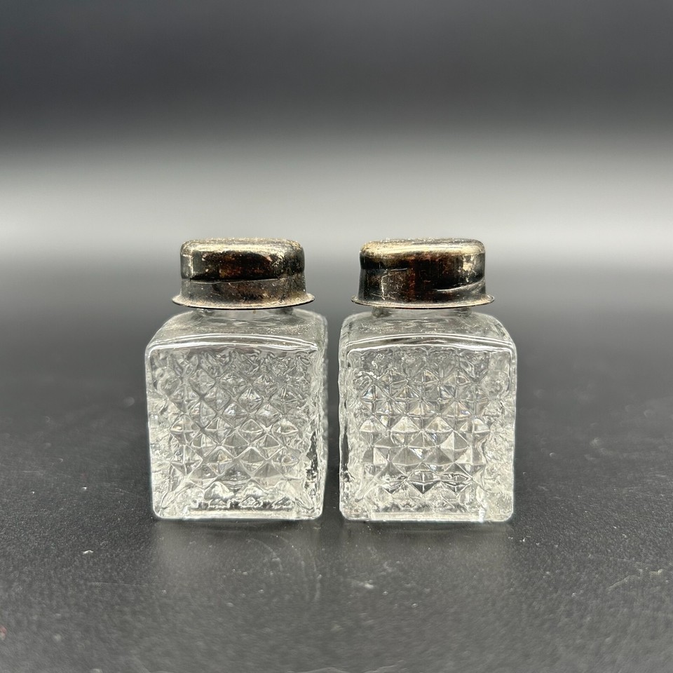 Vtg Mini Glass Salt & Pepper Shakers Diamond Point 1" Square Silver ...