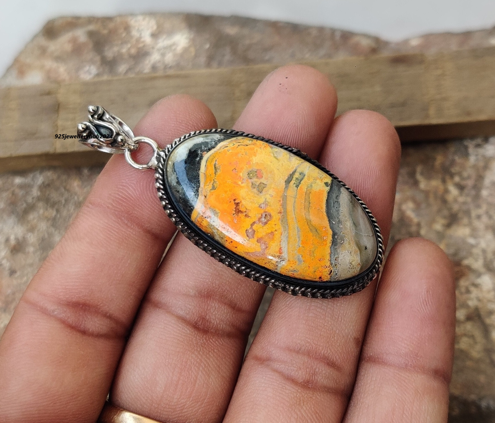 Alluring Bumble Bee Pendant 925 Sterling Silver Handmade Wedding Gift ...