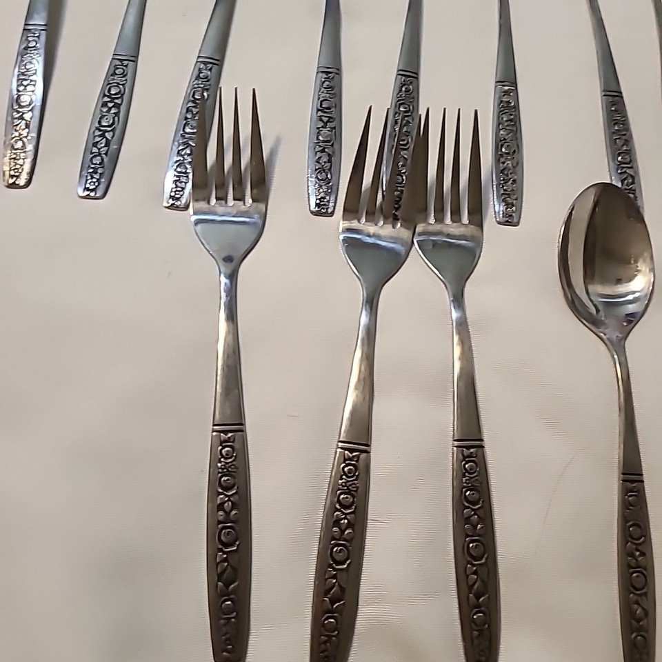 Vintage Northland Floral Stainless Steel Flatware Silverware Korea 36 ...