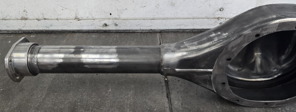 9 Inch Ford Rear Axle Housing Rearend -- 54.75" Long Housing - Billet ...