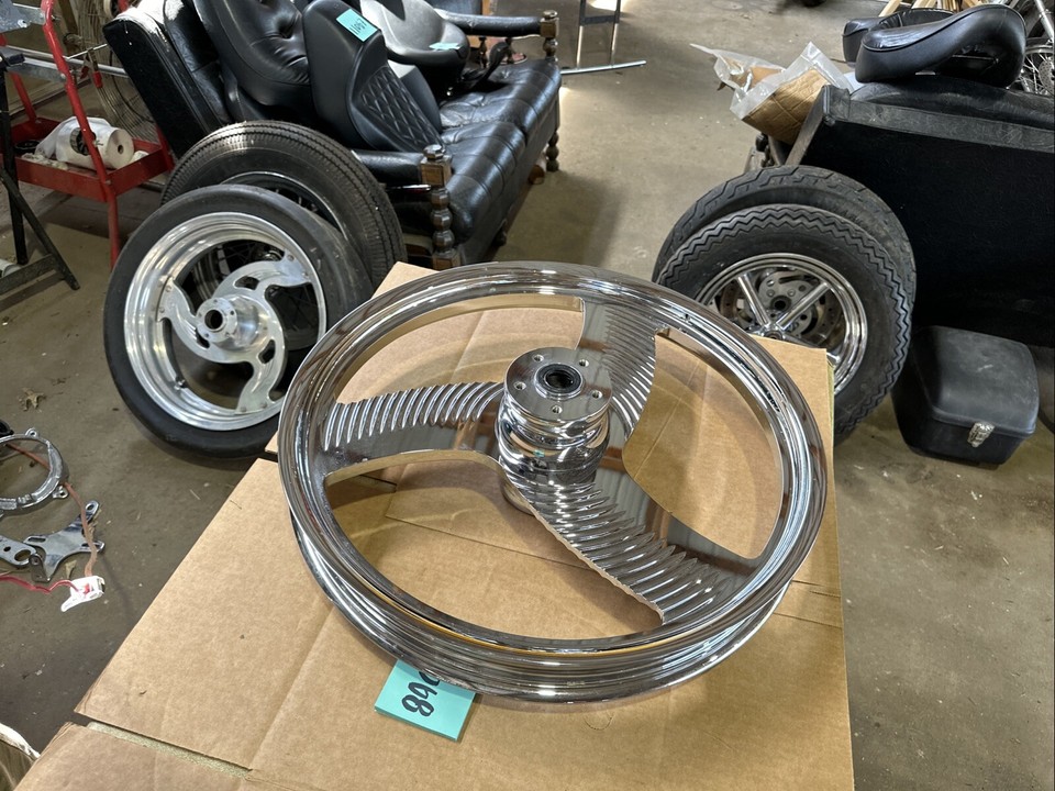 Harley Carriage Works 21” X 2.25 Front Mag Chrome Wheel Aluminum Pro ...