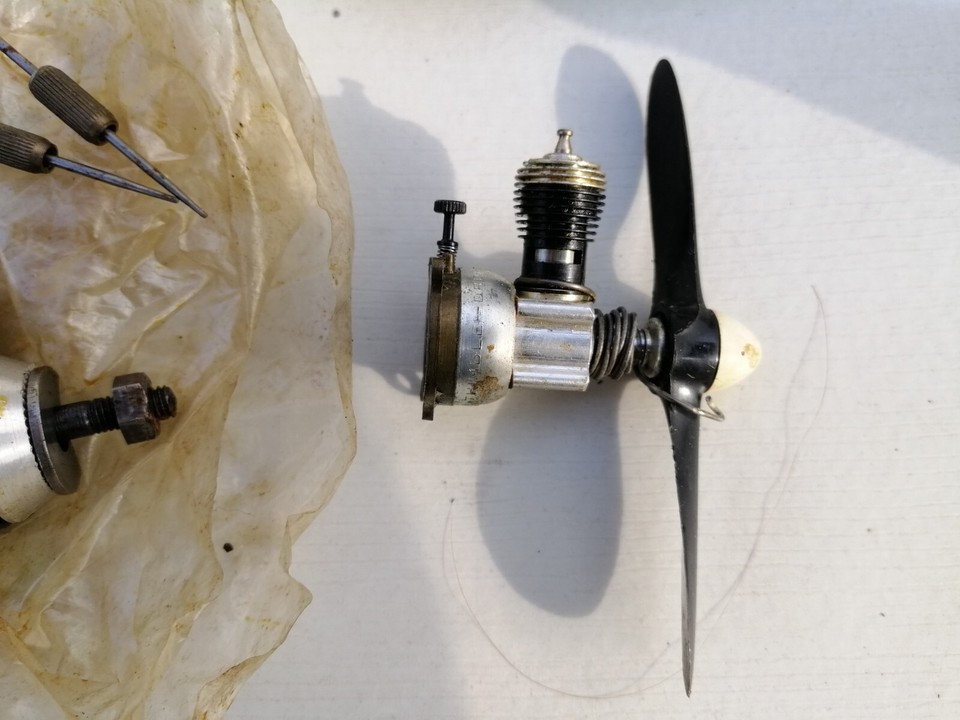 FROG DIESEL ENGINE AND MODEL AIRCRAFT ENGINES | eBay