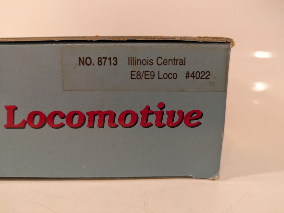 HO E8/9 IC Illinois Central DC NIB NOS # 8713 | eBay