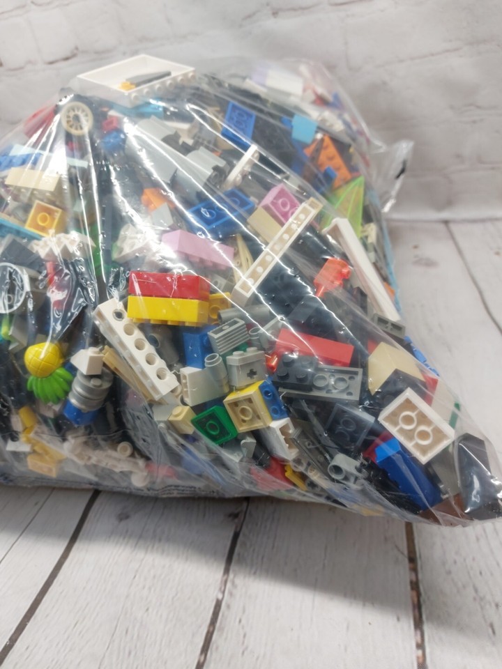 Legos Massive Giant Lot Of Random Lego Pieces Multiple Sets 12+ lbs (No ...