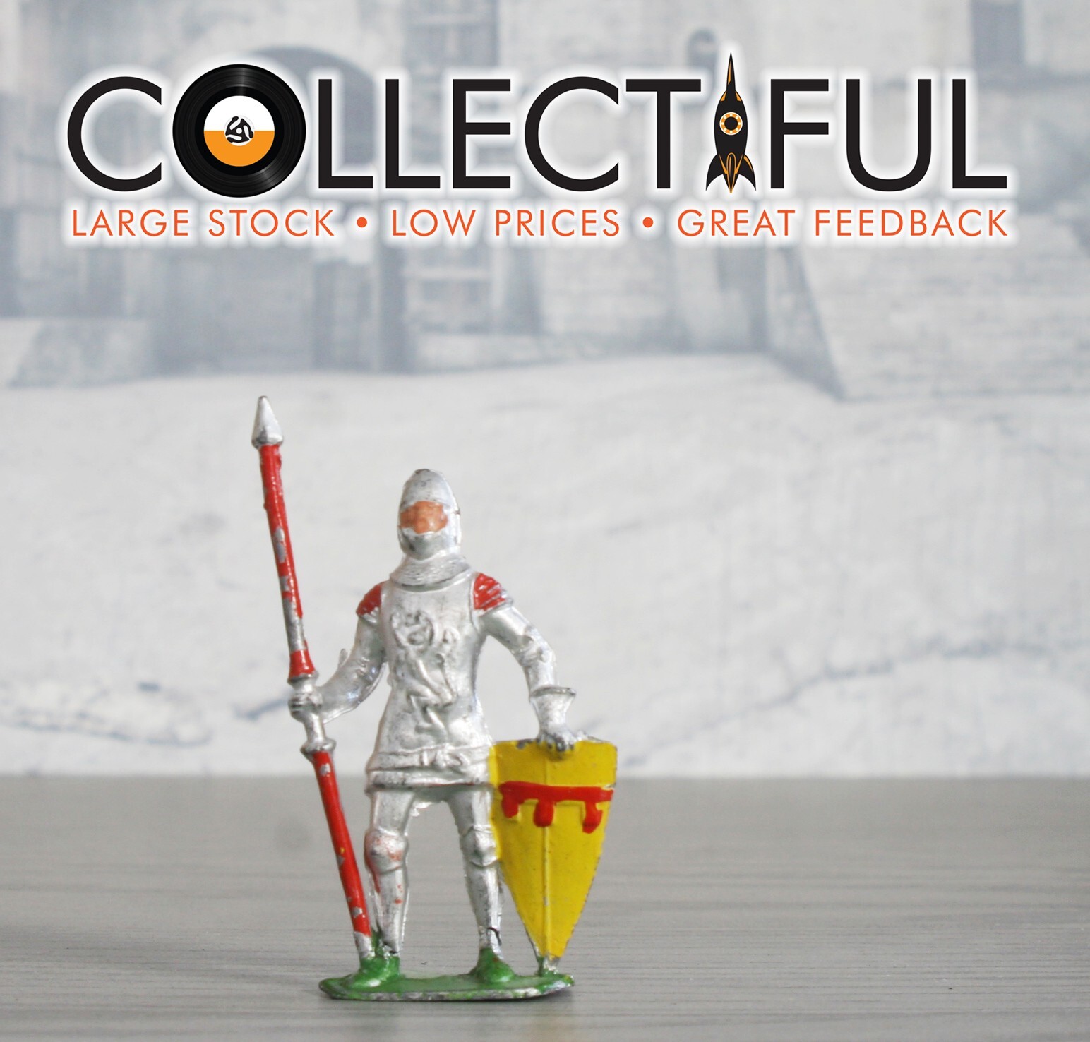 VINTAGE LEAD KNIGHT - SILVER WITH YELLOW SHIELD & LANCE - BRITAINS ...