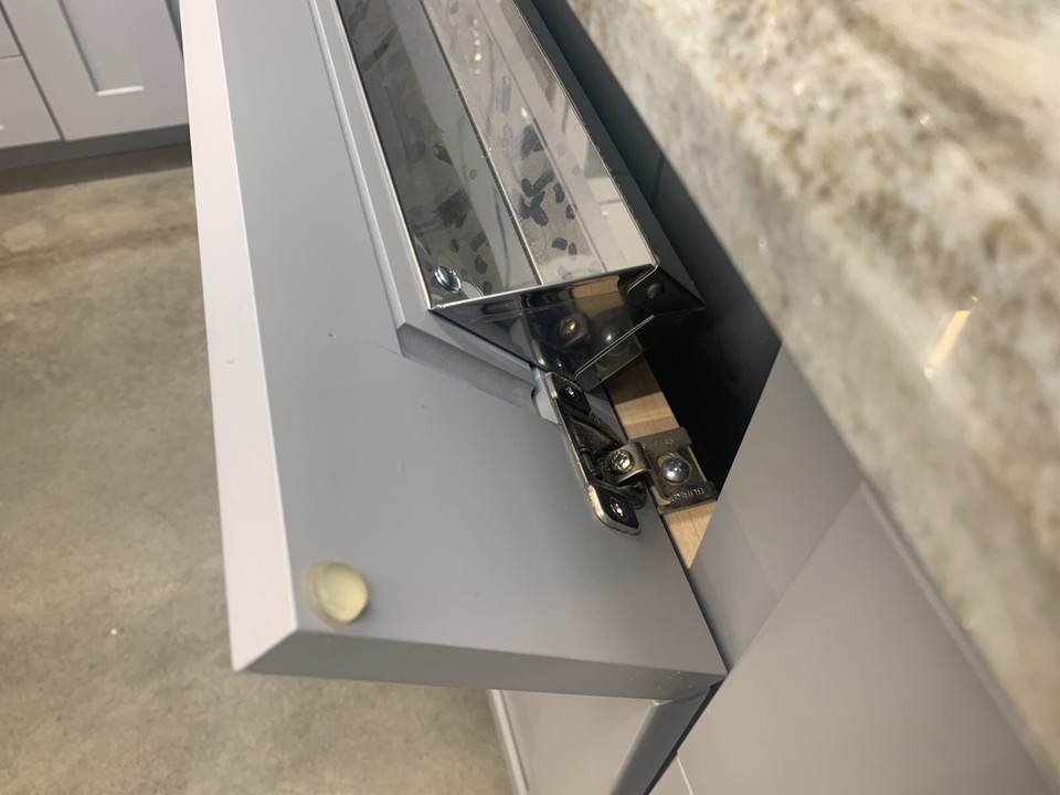 Tilt Out Hardware, Tip Out Tray Hinges, Pack of 4 Hinges with 1 Bracket ...