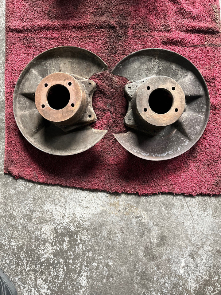 10 BOLT Holden SALISBURY WB HQ HZ DISC BRAKE MOUNTING PLATE STATSMAN ...