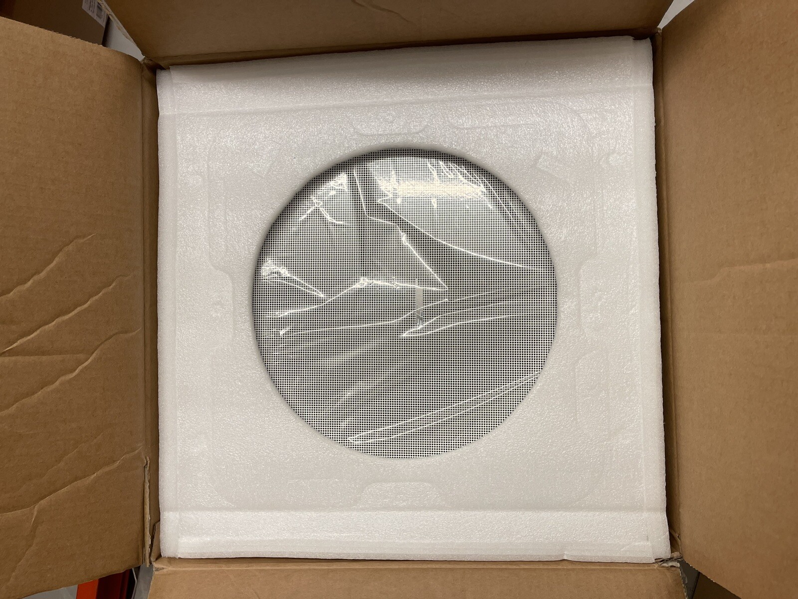 Bose Professional EdgeMax EM180 (777189-0220) 8'' 125W In-Ceiling ...