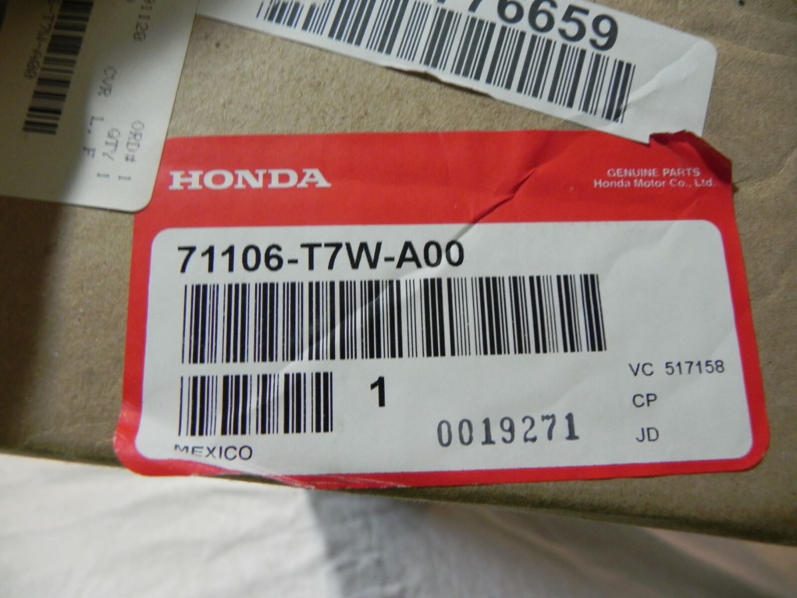 Genuine Honda, Cover, L Front Fog Light - Honda (71106-T7W-A00) | eBay
