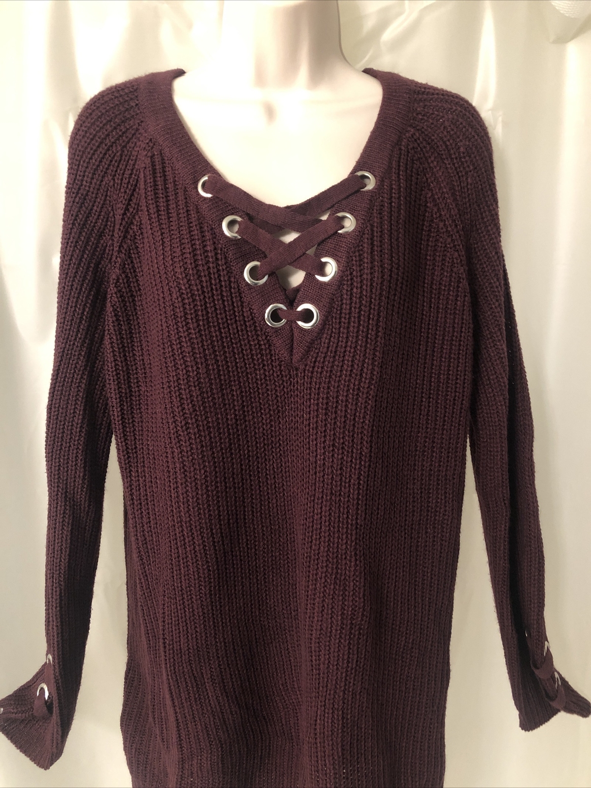womens absolutely famous maroon oversized sweater cri… - Gem