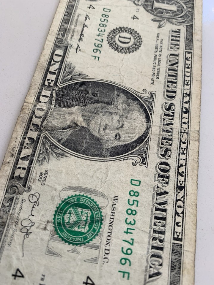 $1 ONE DOLLAR BILL - Mismatch Serial Number Color / Ink Well ...