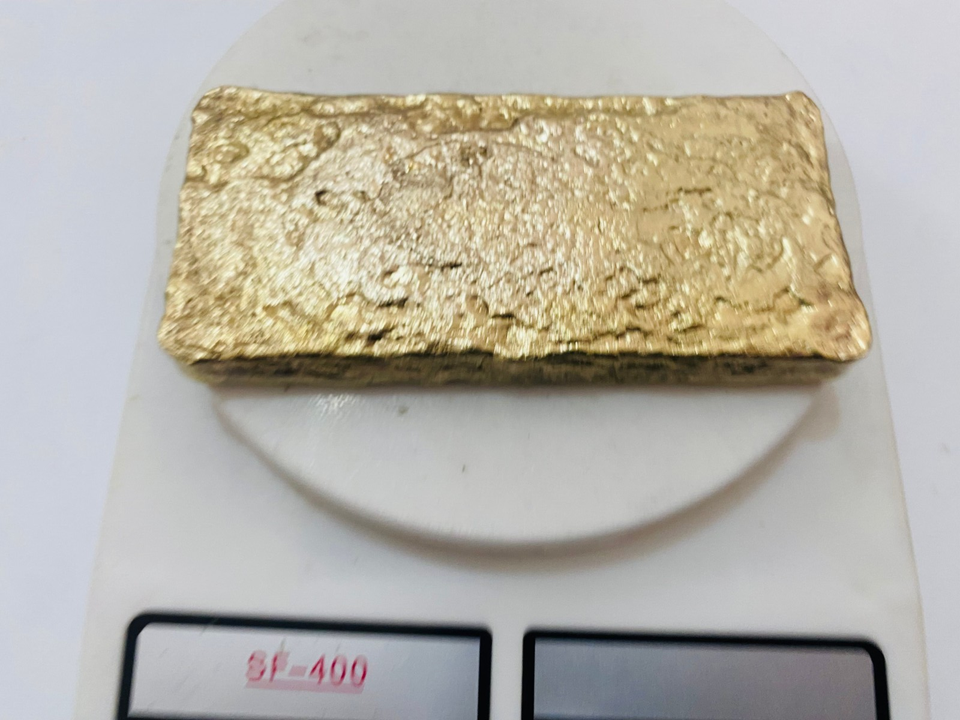 661 Grams Scrap Gold Bar For Gold Recovery Melted Different Computer ...