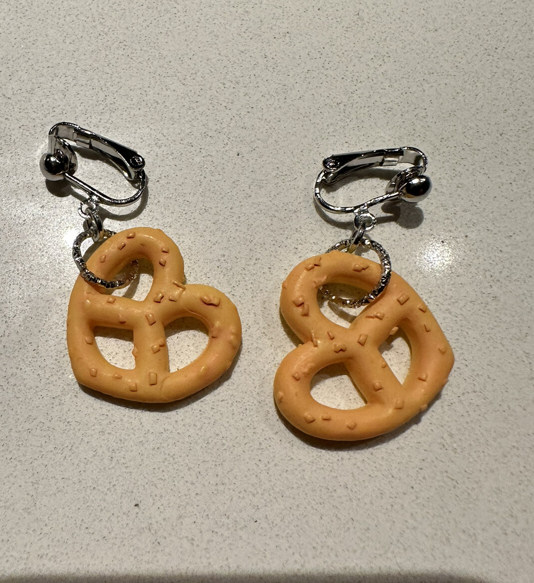 Food Pretzel Bread Biscuits Dangle Earrings, Novelty Heart Fashion ...
