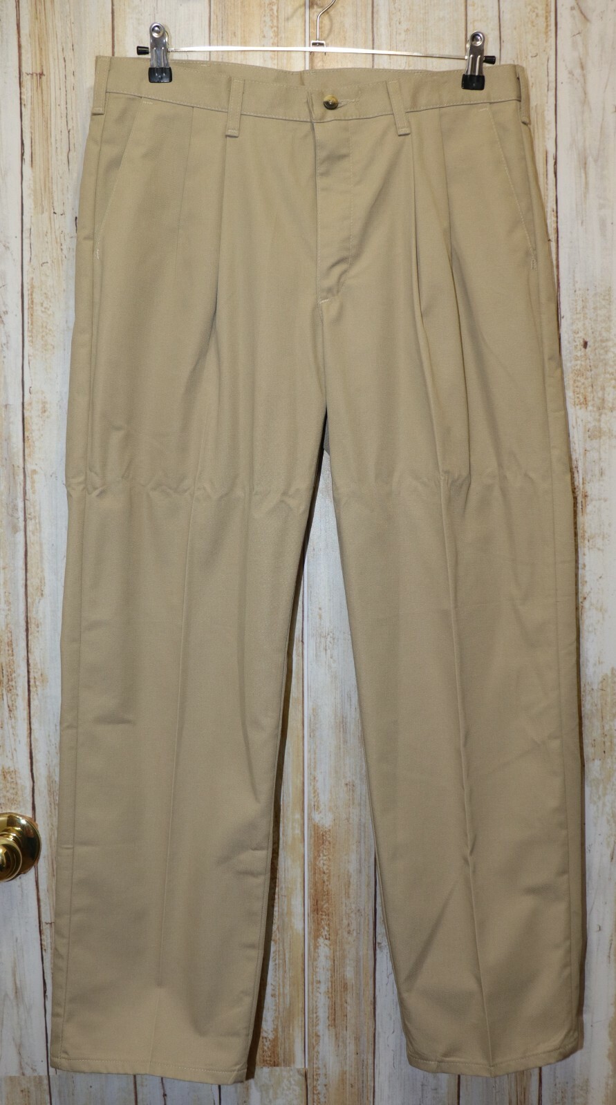 Mens Tan Rustler Pleated Khaki Pants Size 34 x 30 excellent | eBay