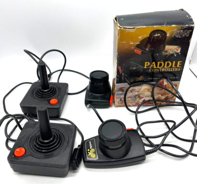 LOT OF 2 Atari Joysticks And 2 Atari Paddle Controllers w/ Box ...
