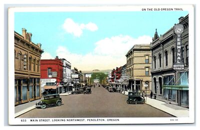 Pendleton, OR Postcard- THE OREGON TRAIL Main Street Cars Intersection ...