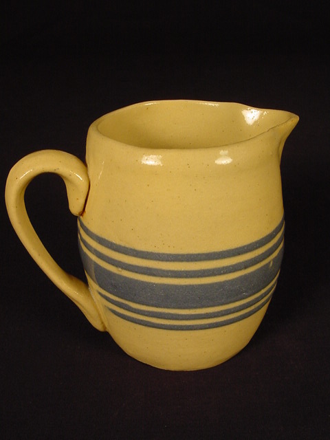 RARE GRADUATED SET OF 5 BLUE BANDED HULL PITCHERS YELLOW WARE | eBay