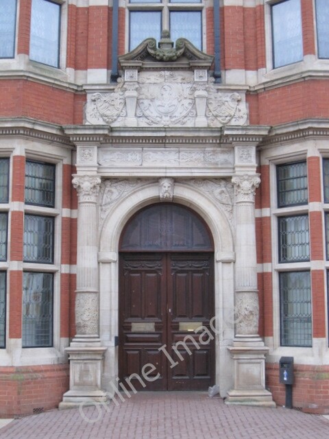 Photo 6x4 Main doorway to County Hall, Beverley This impressive doorway ...