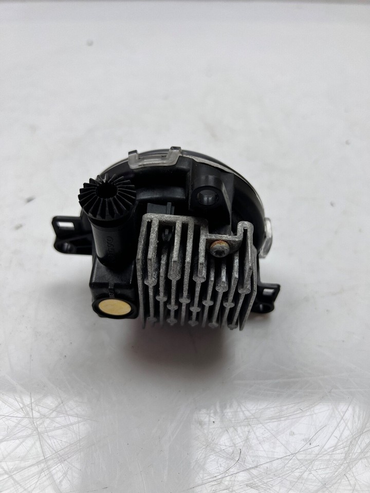 Volvo XC40 V90 C40 S90 Tagfahrlicht LED Scheinwerfer links 32365034 ...
