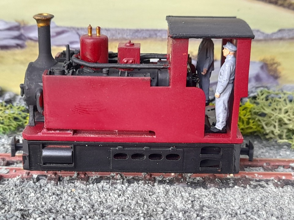 OO9/009 Tom Rolt Barclay Steam Loco On Brand New Kato chassis 11-109 ...