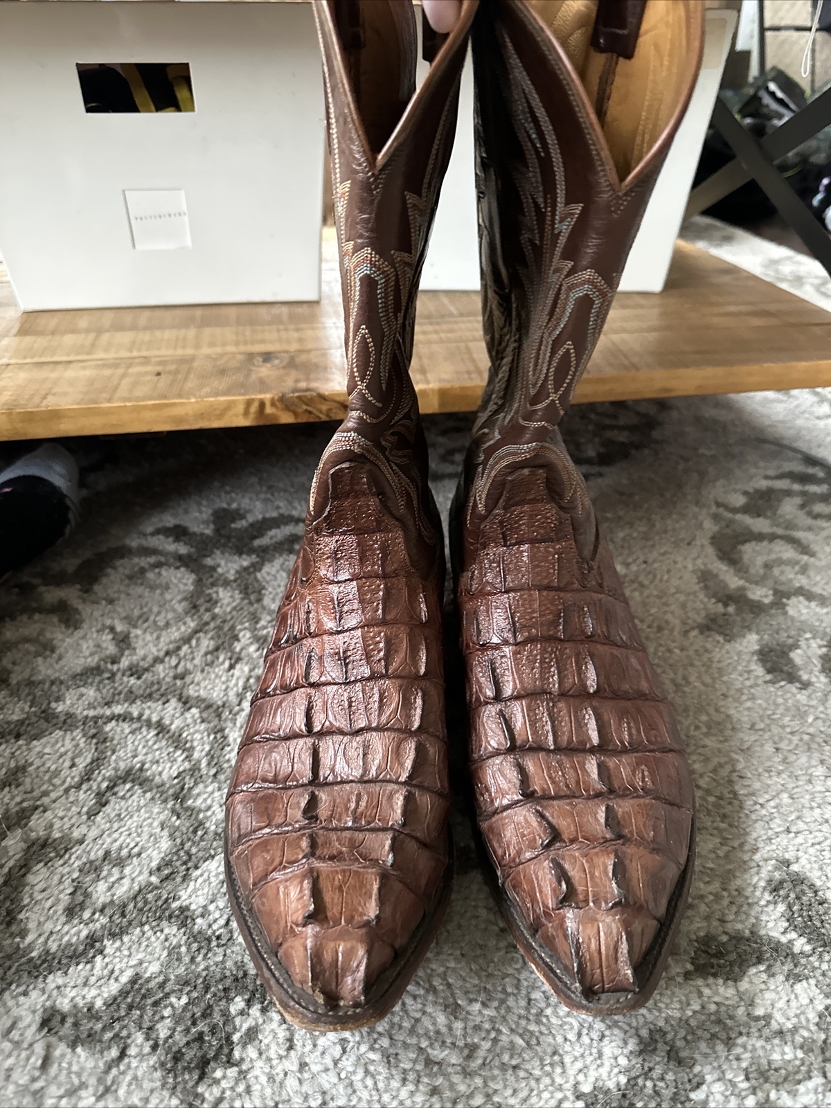Lucchese Crocodile Leather Cowboy Boots Men’s 9EE Wom… - Gem