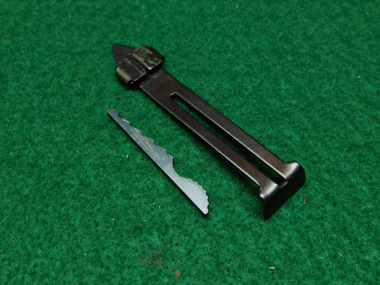 Marlin Glenfield Model 60 70 75 795 .22 LR Rear Sight Set Blued ...