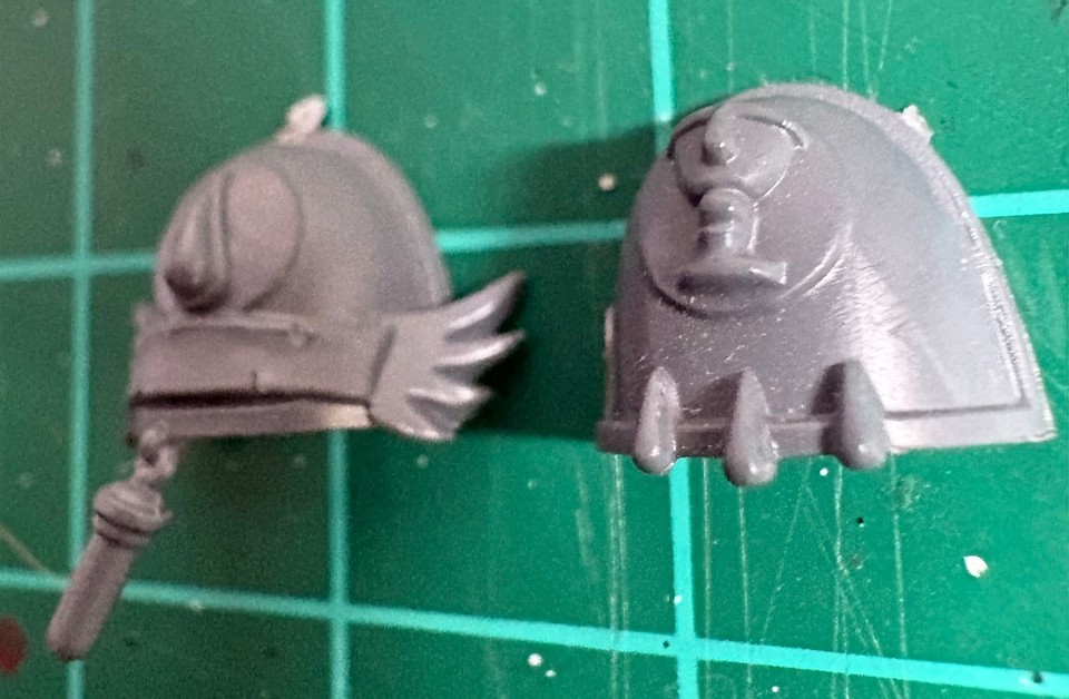 Blood Angels Sanguinary Guard Shoulder Pads x2 – Warhammer 40K Space ...