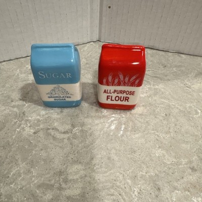 Cracker Barrel Sugar And Flour Salt And Pepper Shaker Set New | eBay
