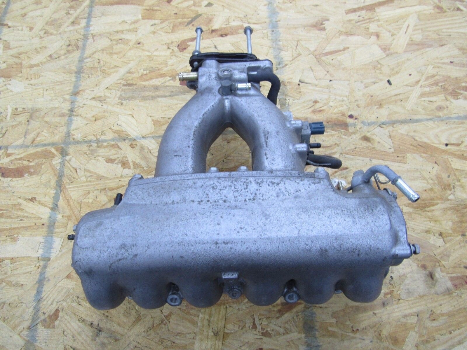 1998-2005 Lexus Gs300 SC300 IS300 OEM 2JZ Intake Upper Plenum Manifold ...