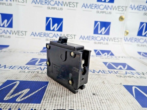 BR120 Eaton 1 pole 20 amp plug in 120/240V C120 Circuit Breaker LOT OF ...