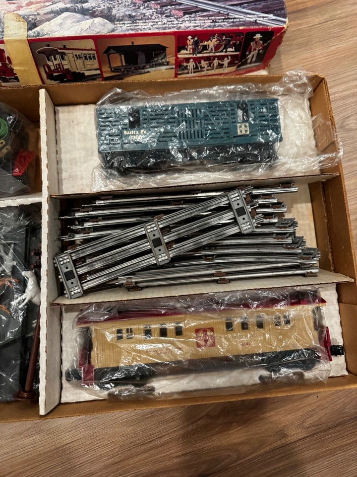 Vintage Lionel The James Gang 027 Gauge Train Set In Box | eBay