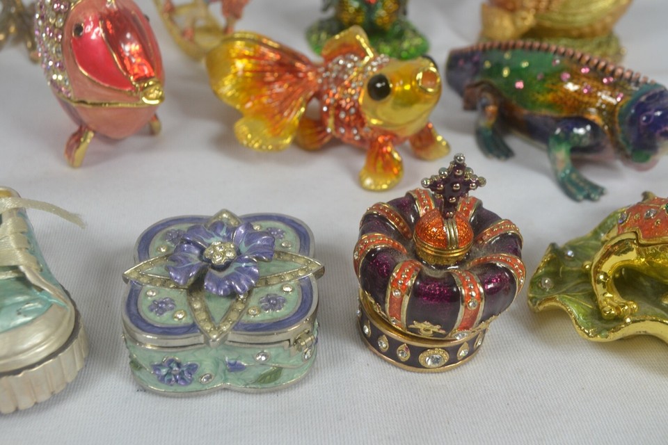 LOT OF 12 SMALL JEWELED ENAMEL TRINKET BOXES, FIGURAL, NICE | eBay