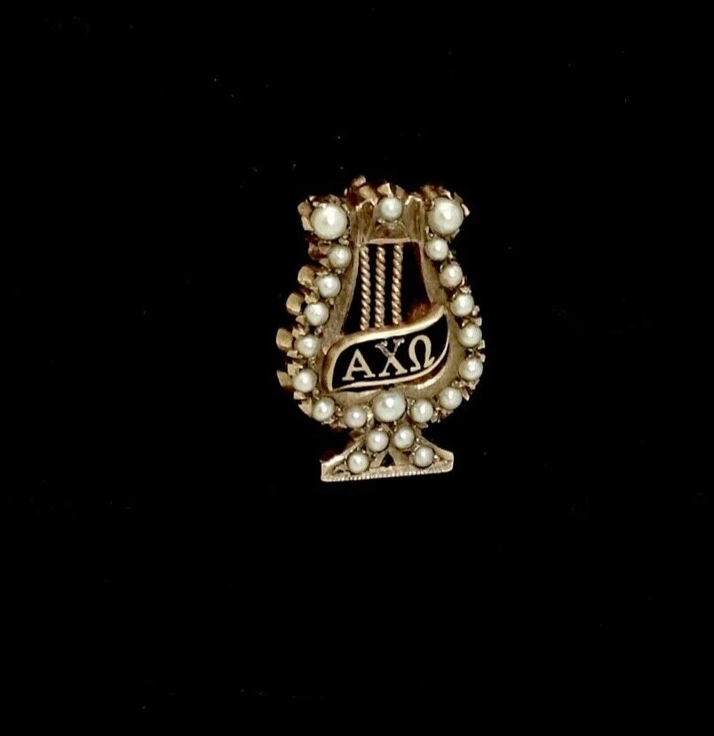 Axo Lyre Badge