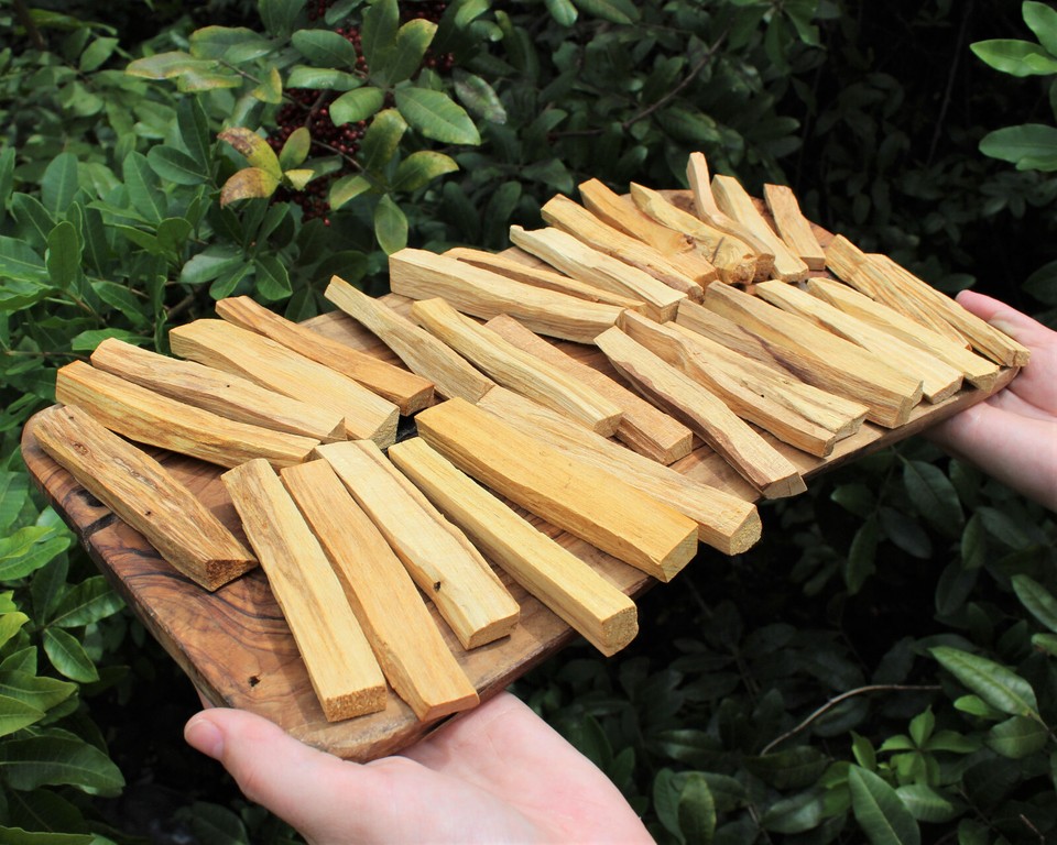 White Sage Smudge Sticks & Palo Santo Wood Bundle (4+4): Fresh Aromatic ...