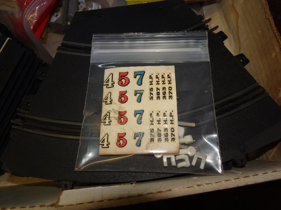 1963 ELDON DAYTONA BEACH RACING SET 1/32 SLOT CAR SET CARS 26 PC TRACK ...