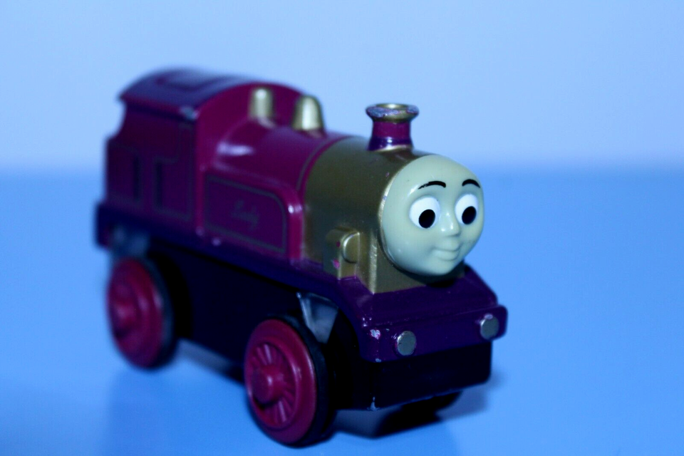 Thomas & Friends Wooden Railway LADY Motorized Battery Powered Works ...