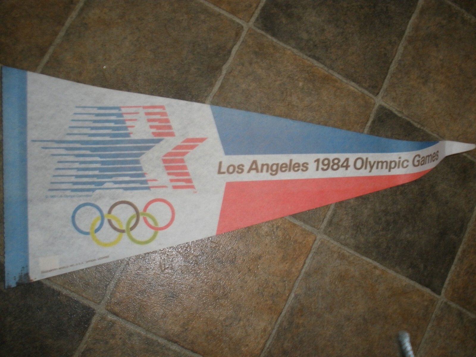 Vintage Souvenir Felt Pennant 30" Los Angeles 1984 Olympic Games | eBay